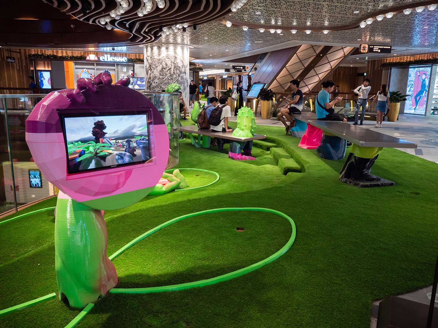 Samson Young: 3D Printed Mini-Golf Course | K11 Victoria Dockside